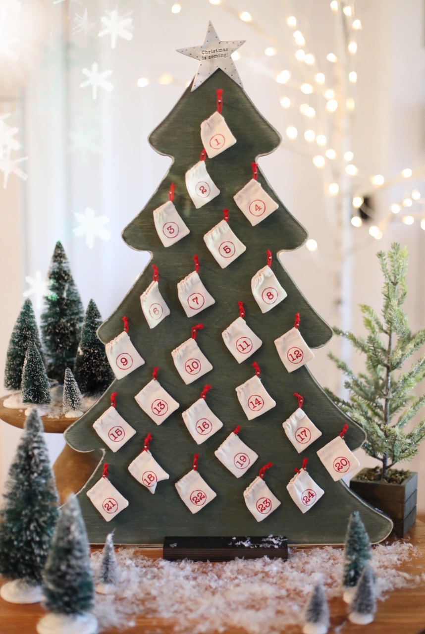 Our Christmas tradition advent calendar - Lisa Leonard Designs Blog